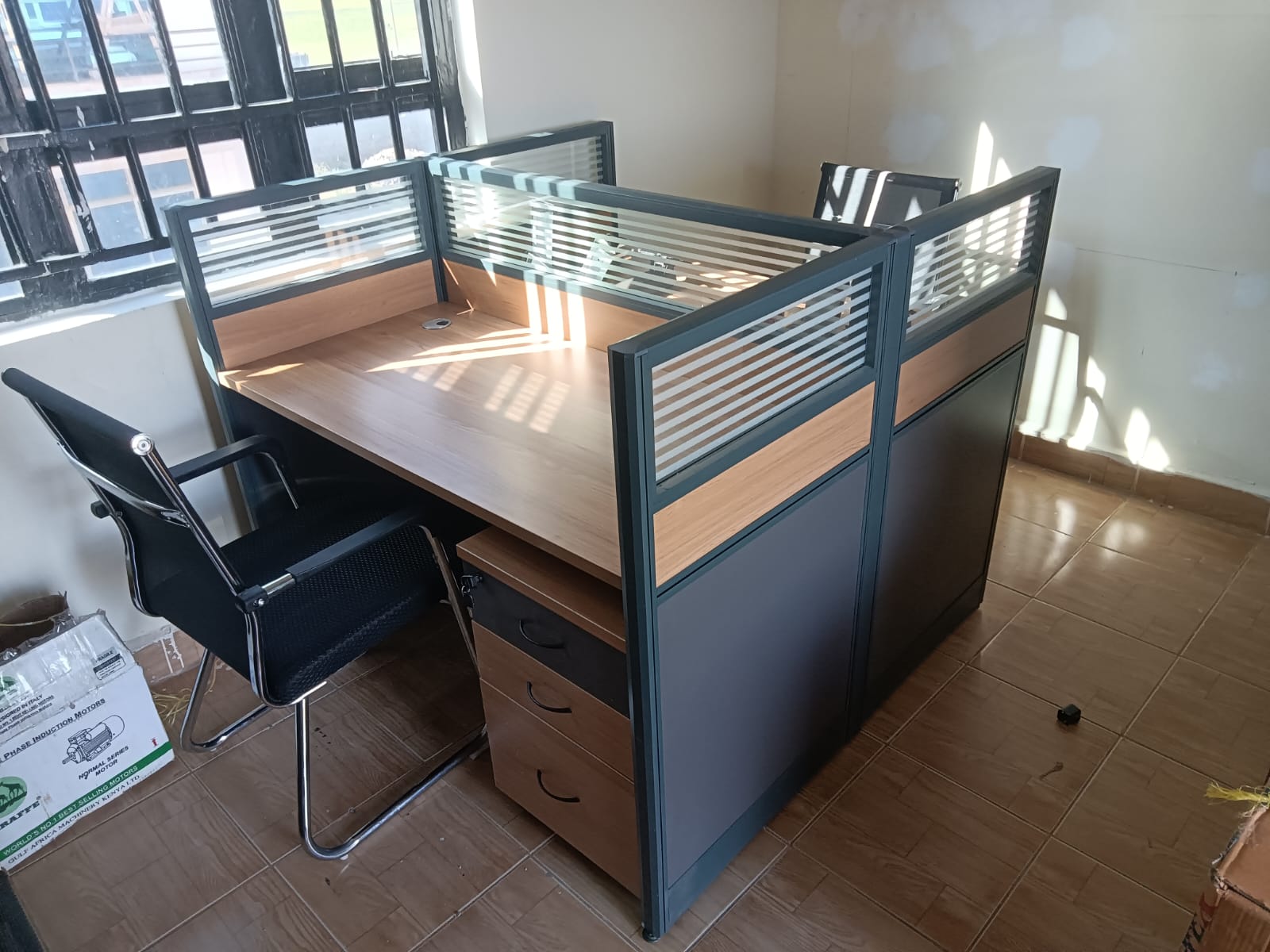 2-Way Office Workstation