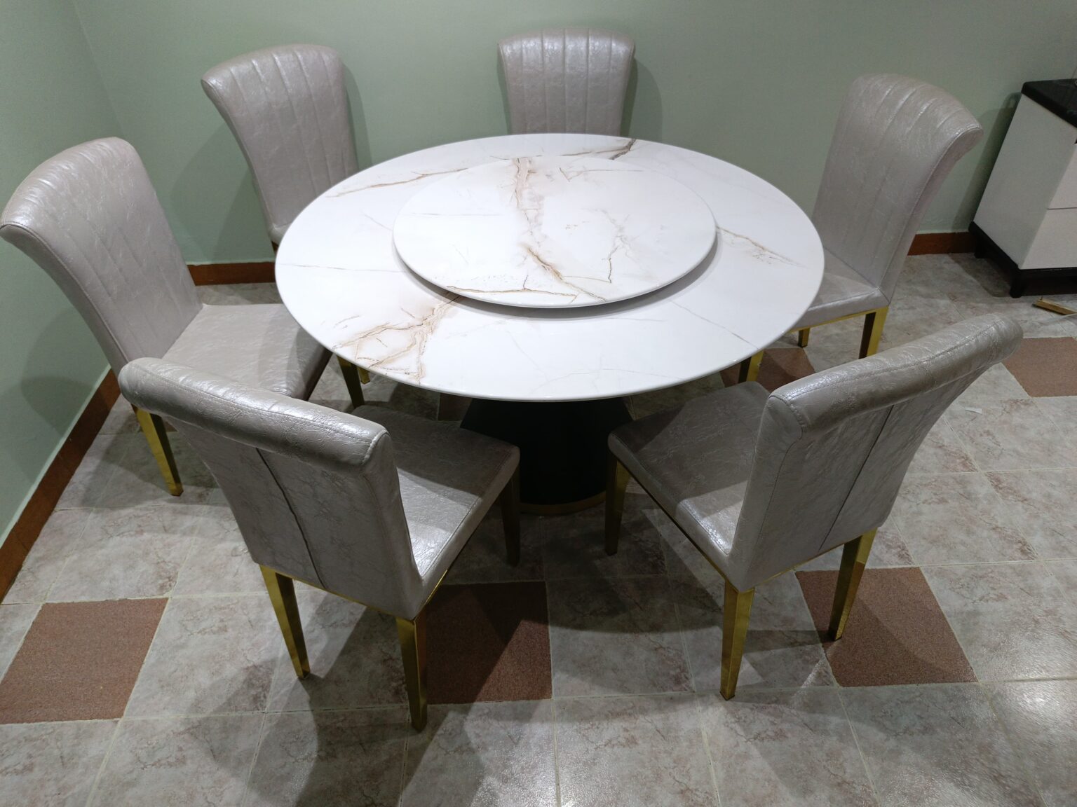 Round Marble Dining Table Set